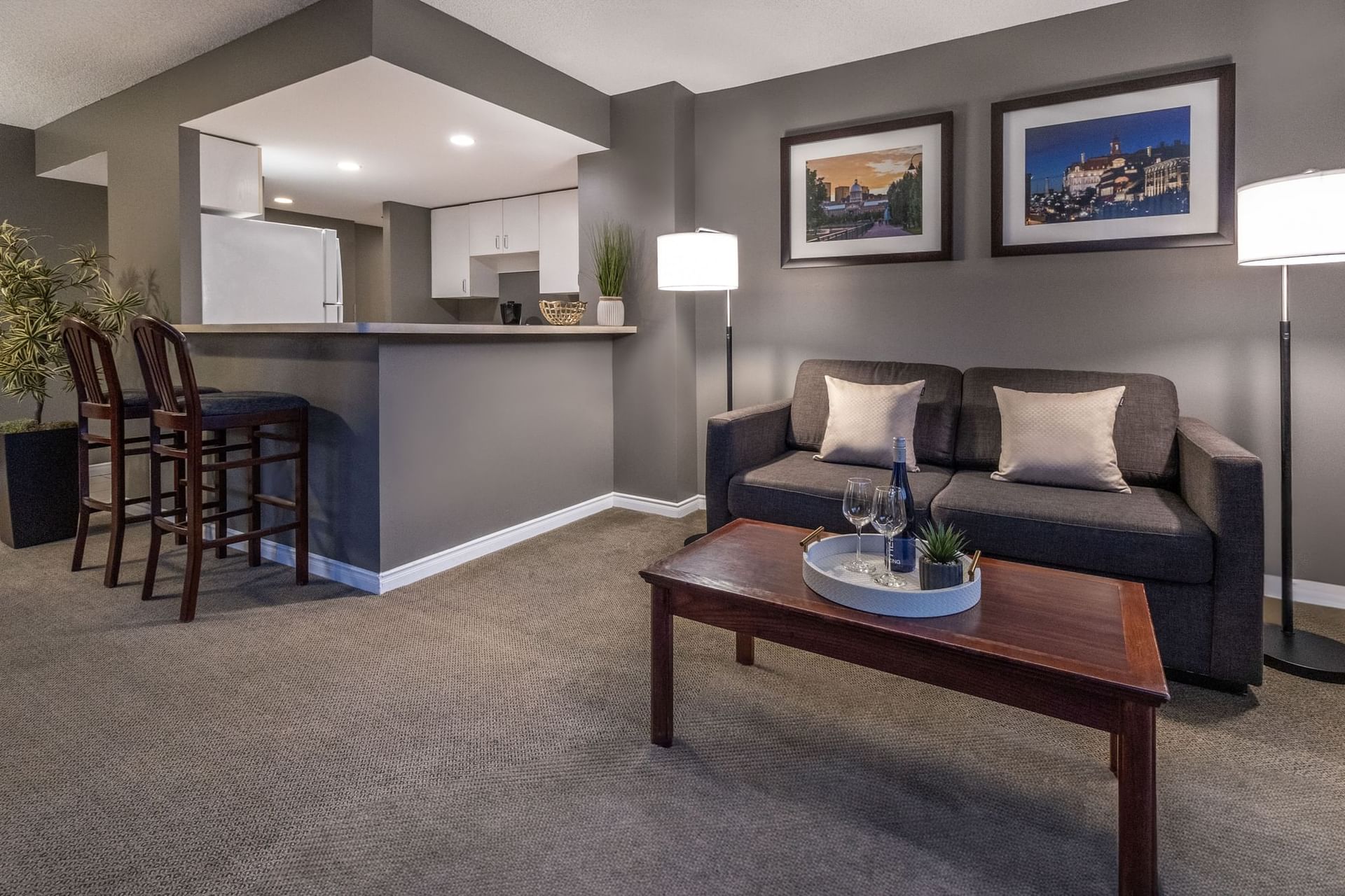 Hôtel Faubourg Montréal - A Downtown Montréal Hotel