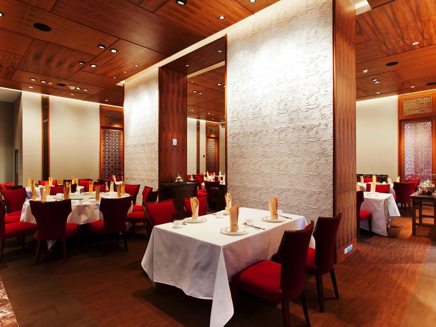 Chef Man | Chinese Restaurant | Eastin Grand Hotel Sathorn Bangkok