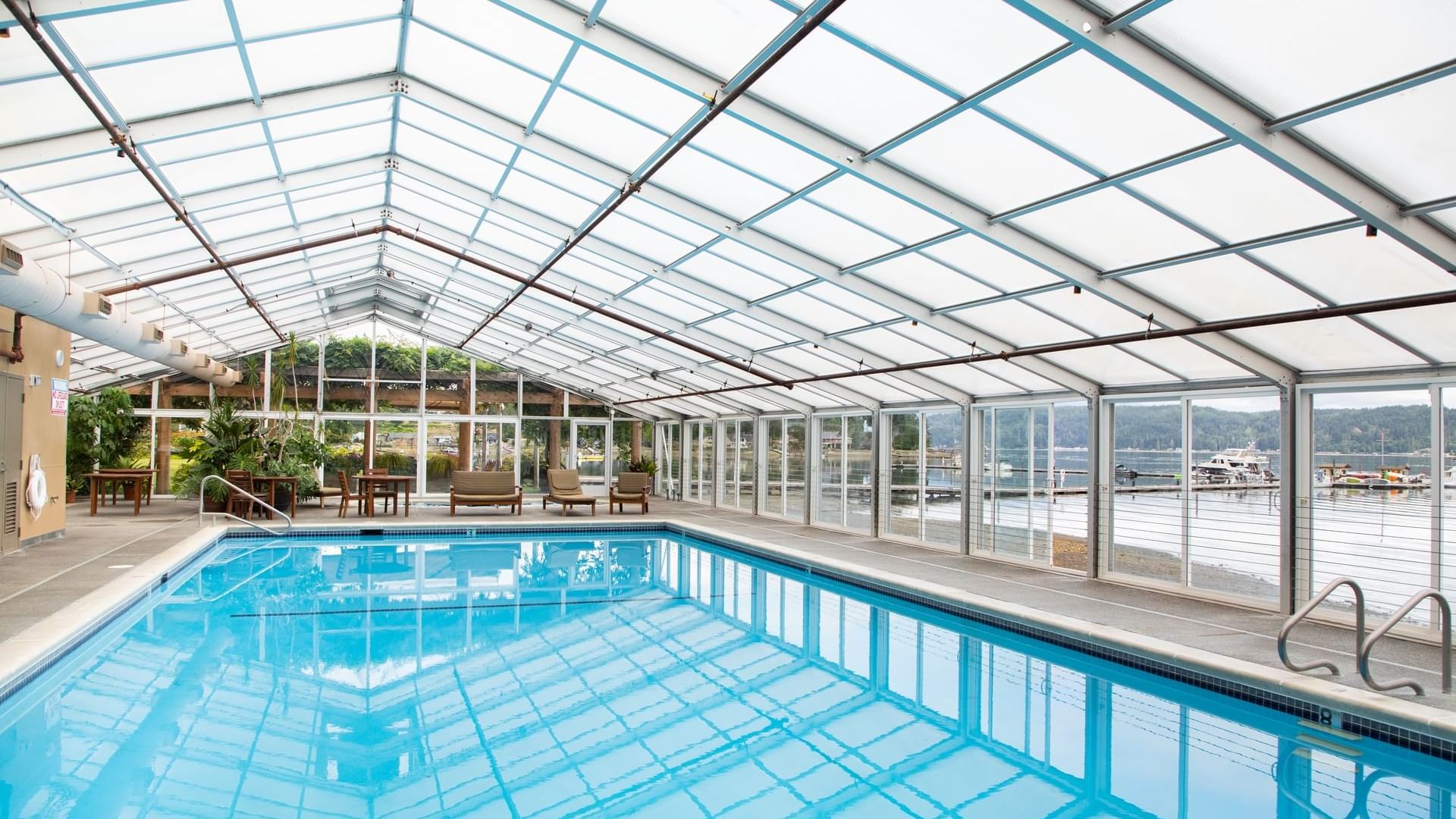 Pool Details | Best Resorts in Washington State