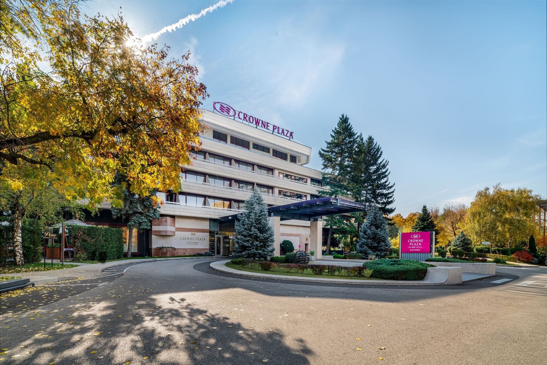 4-Stars Hotel In Bucharest | Crowne Plaza Hotel Bucharest