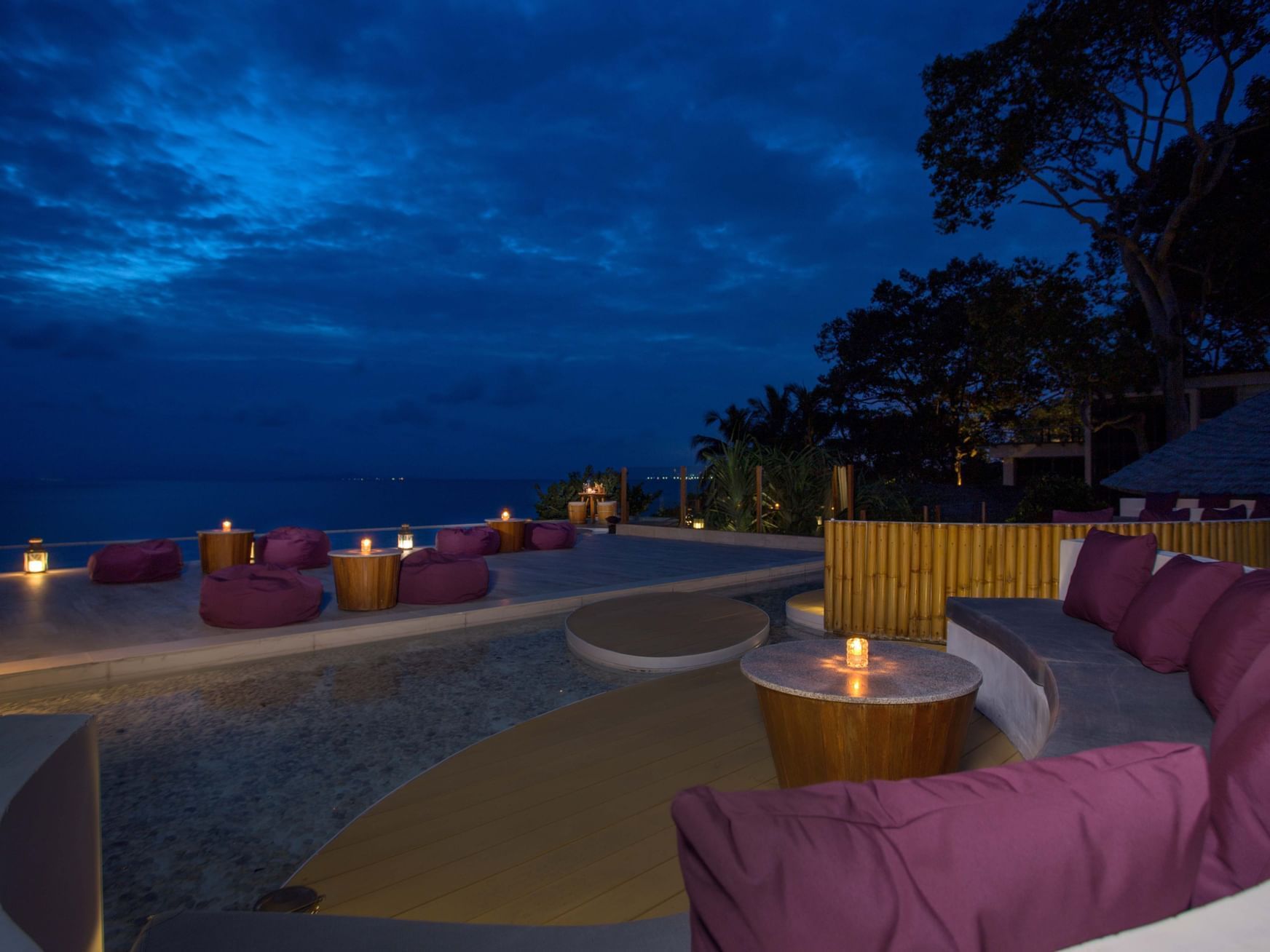 Le Vela | Pattaya Rooftop Bar & Nightlife | Pattaya Sky Bar | U Pattaya