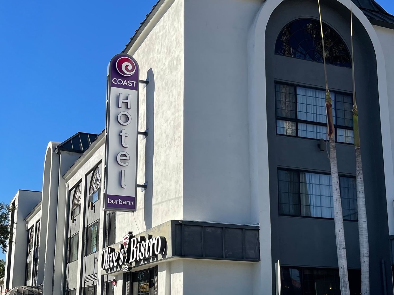 Coast Two Queens Room | Comfort for Up to Four Guests