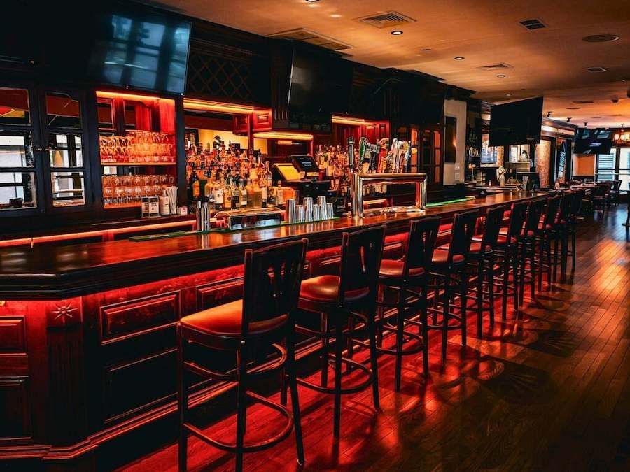 Drinks & Dining at McGee's Pub New York City - Moderne Hotel NYC