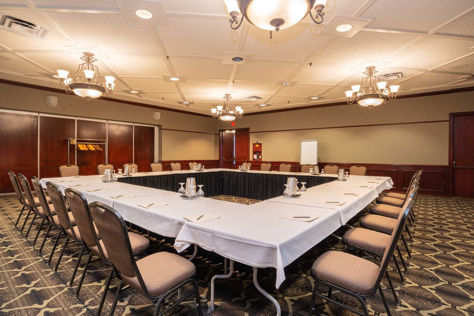 Edmonton Event Venues | Sandman Signature Edmonton Downtown Hotel