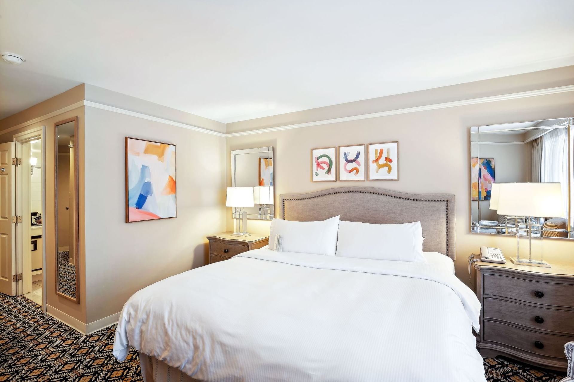 New England Inn | The Simsbury Inn | Simsbury CT