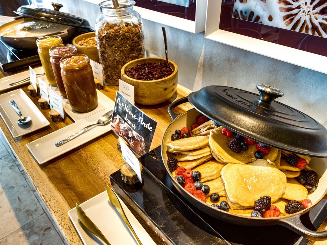 The Terrace | Alaia Belize Autograph Collection