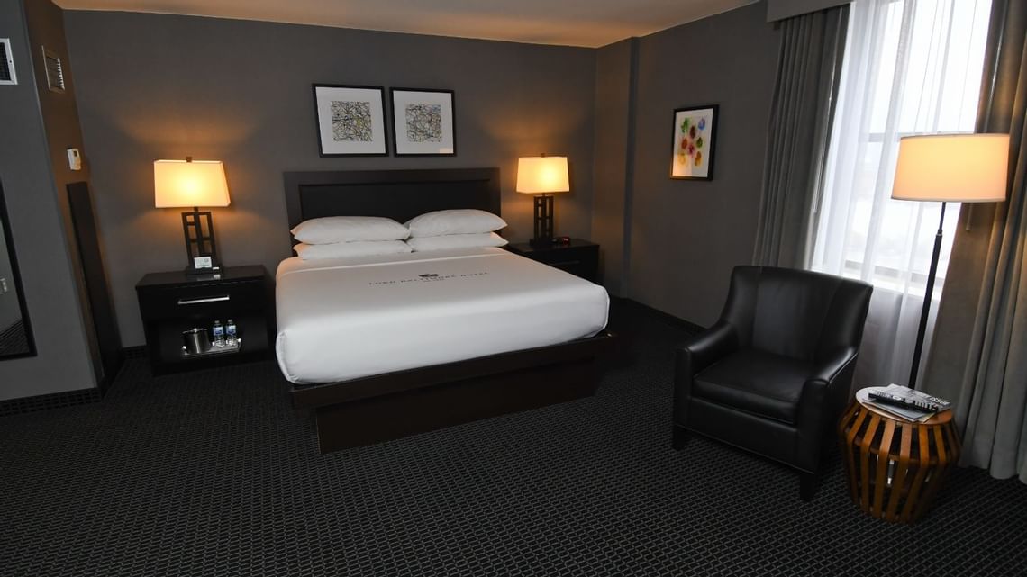 King Bed Parlor Suite - Lord Baltimore Hotel