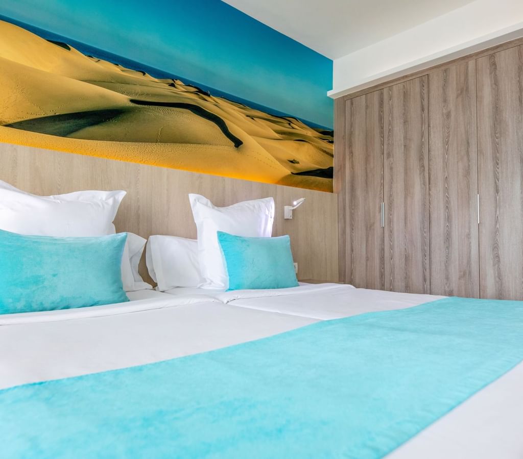 Deluxe Twin Rooms Partial Sea View | LABRANDA Marieta Accommodation