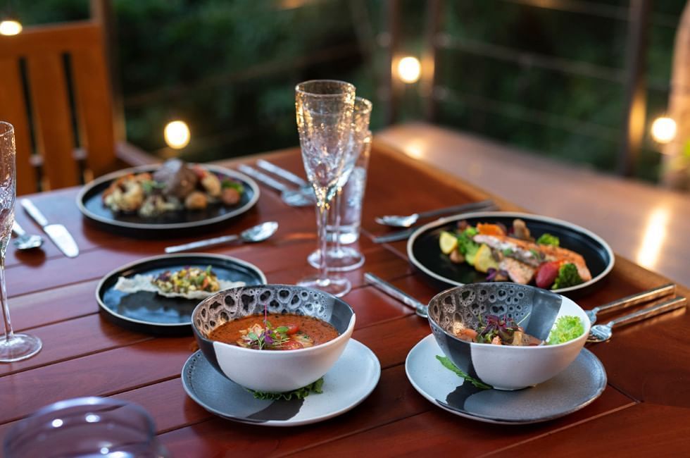 Dining | Perdido Pass Restaurant | Hotel Rio Perdido