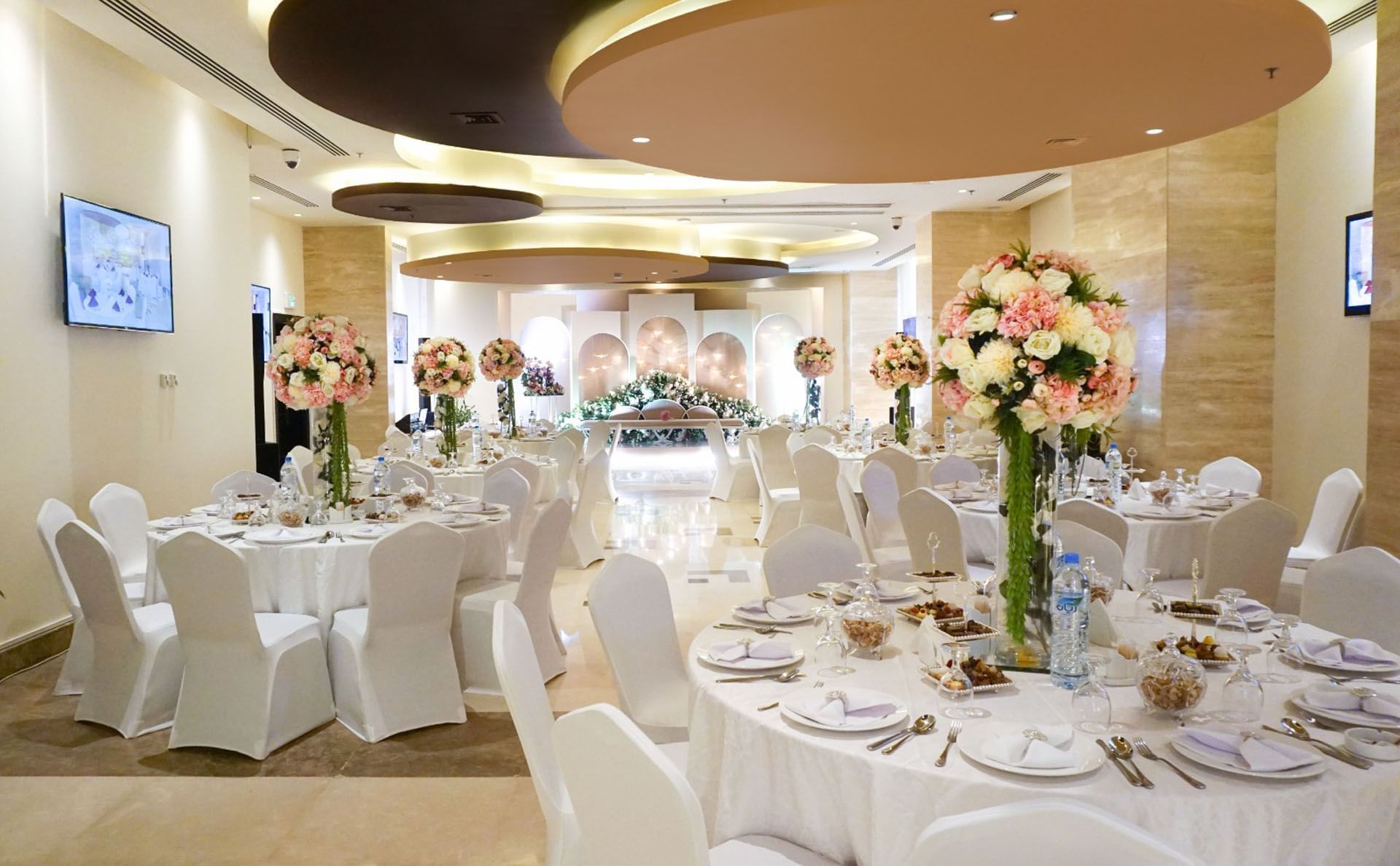 Weddings in Doha | The Royal Riviera Hotel