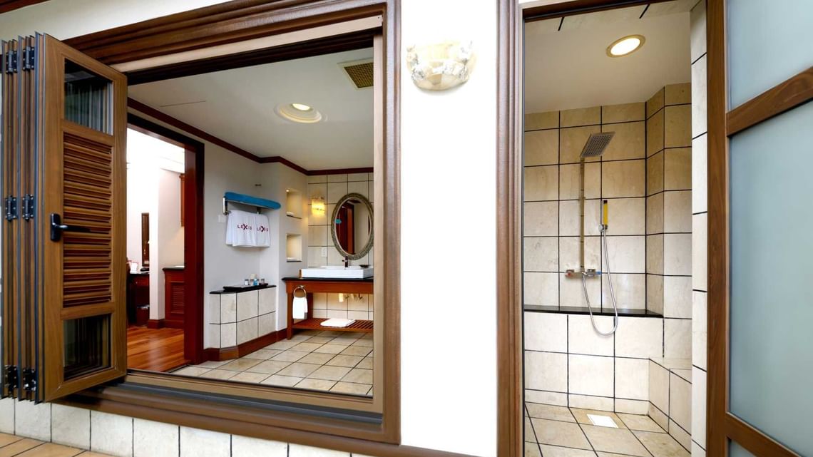 Deluxe Pool Villa: Couples Villa with Private Pool in Port Dickson