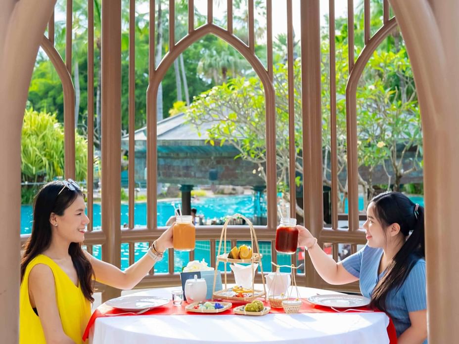 Thai Afternoon Tea Set | Hotel Offers at Paradox Hotels MB
