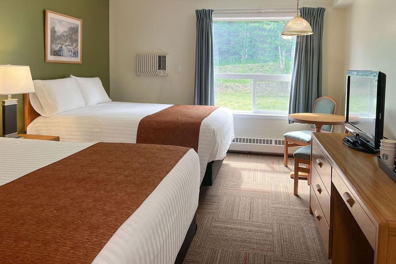 Coast Hinton Hotel Gallery | Charming Accommodations