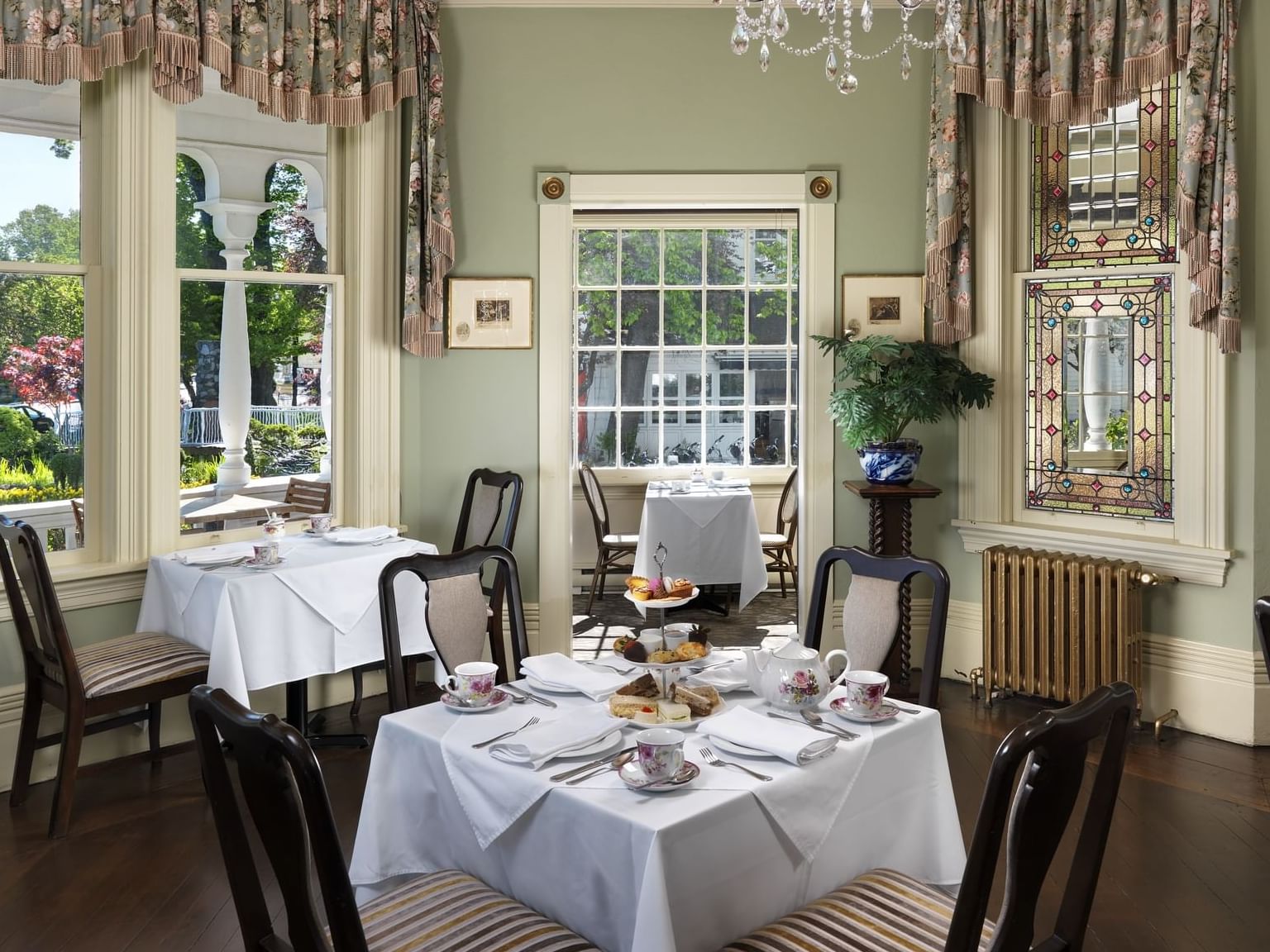 Historic Inn & Tea House in Victoria, BC | Pendray Inn & Tea House