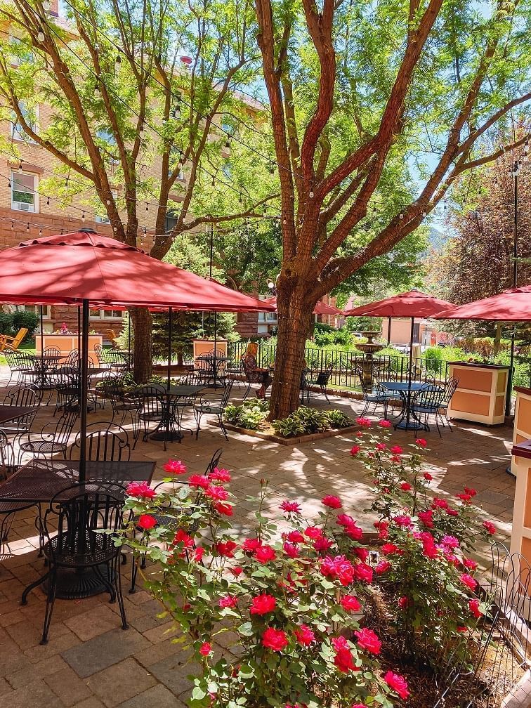 Hotel Colorado Courtyard Ready for Summer Dining & Drinks