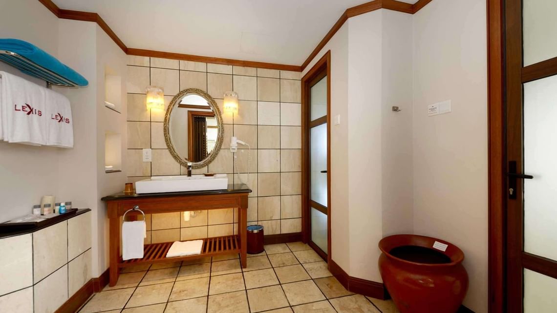 Deluxe Pool Villa: Couples Villa with Private Pool in Port Dickson