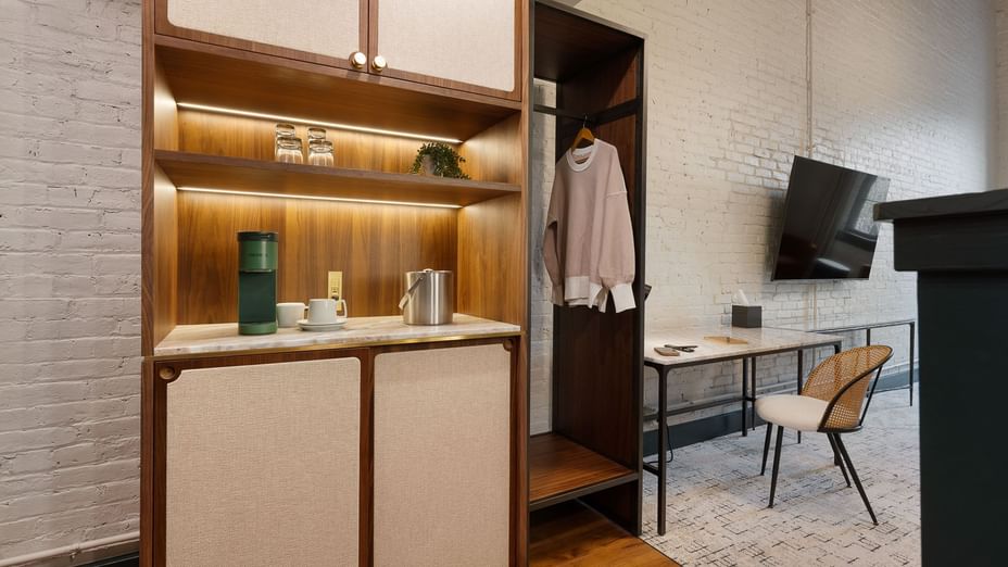 Two Queen Room | The Delegate Hotel