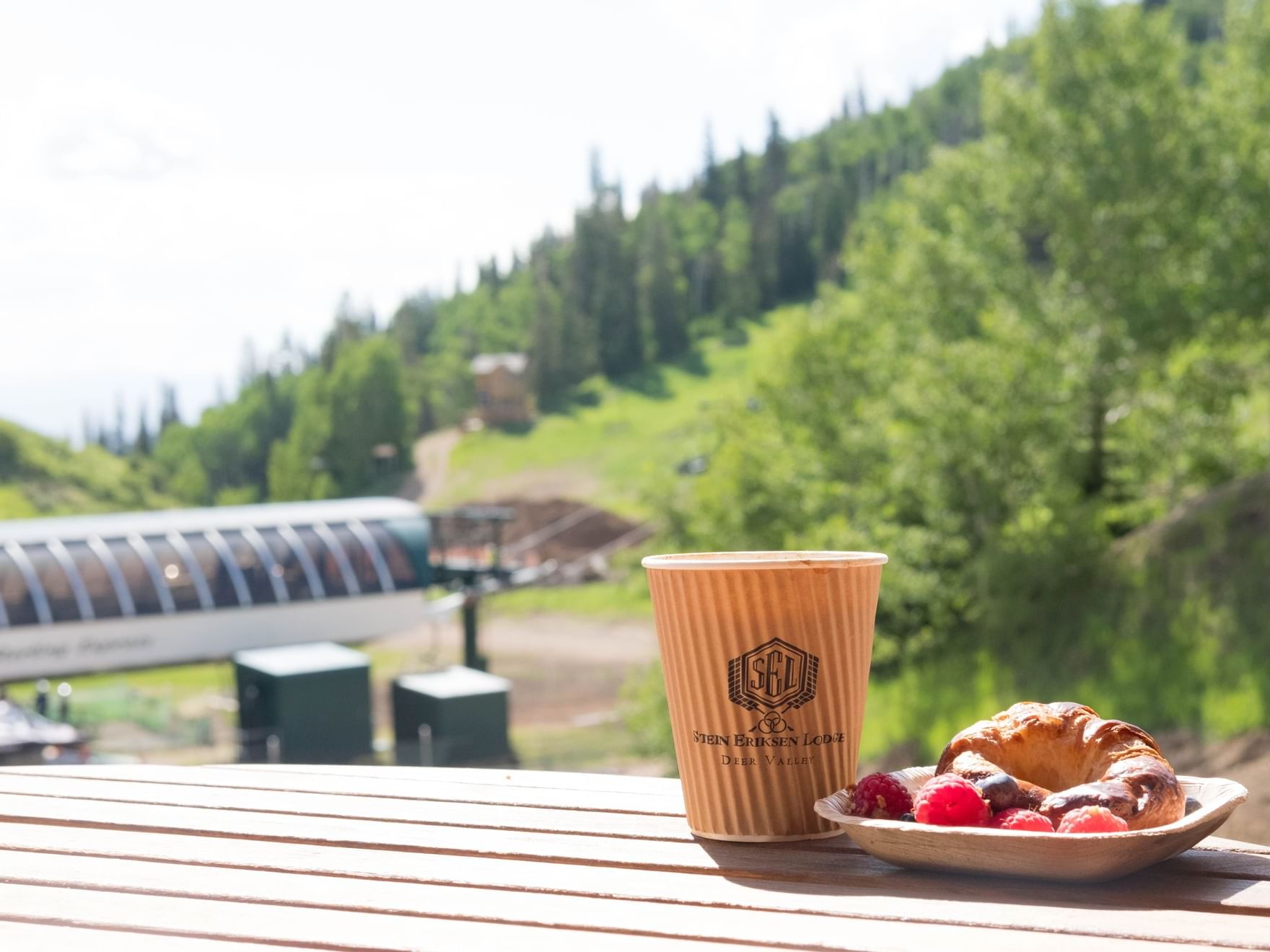 First Tracks Kaffe | Stein Lodge Slope Side Coffee Shop