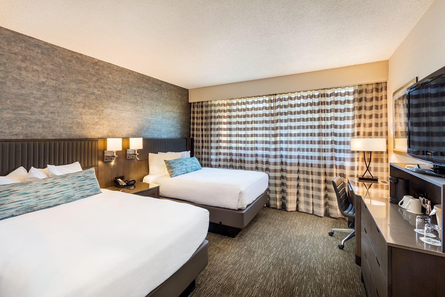 Home - Handlery Hotels