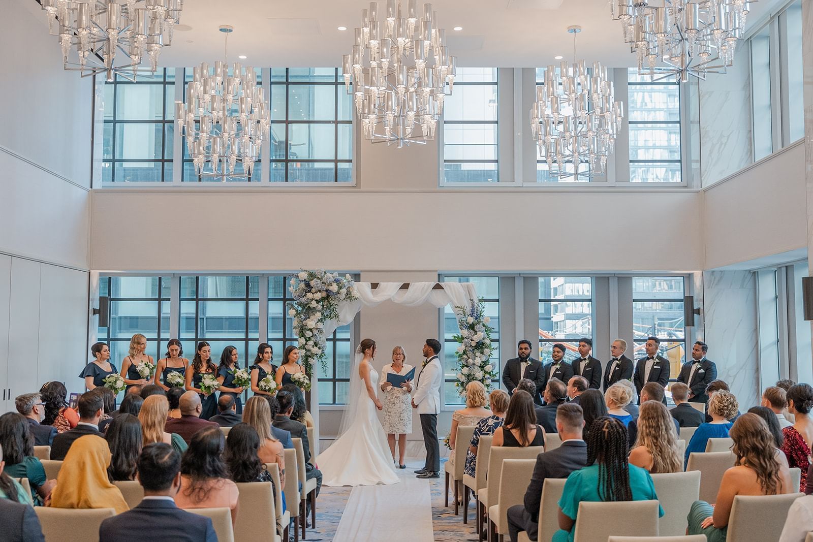 Hotels by Toronto Convention Center - The Sutton Place Hotel Toronto