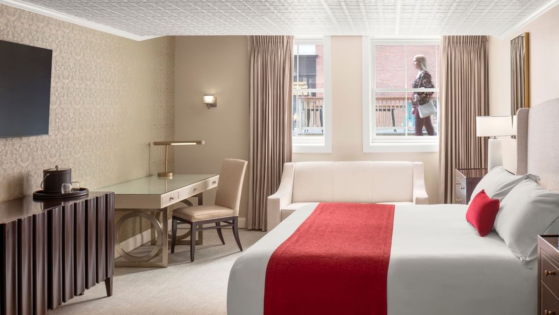 Standard King Room | Portland Regency Hotel Accommodation