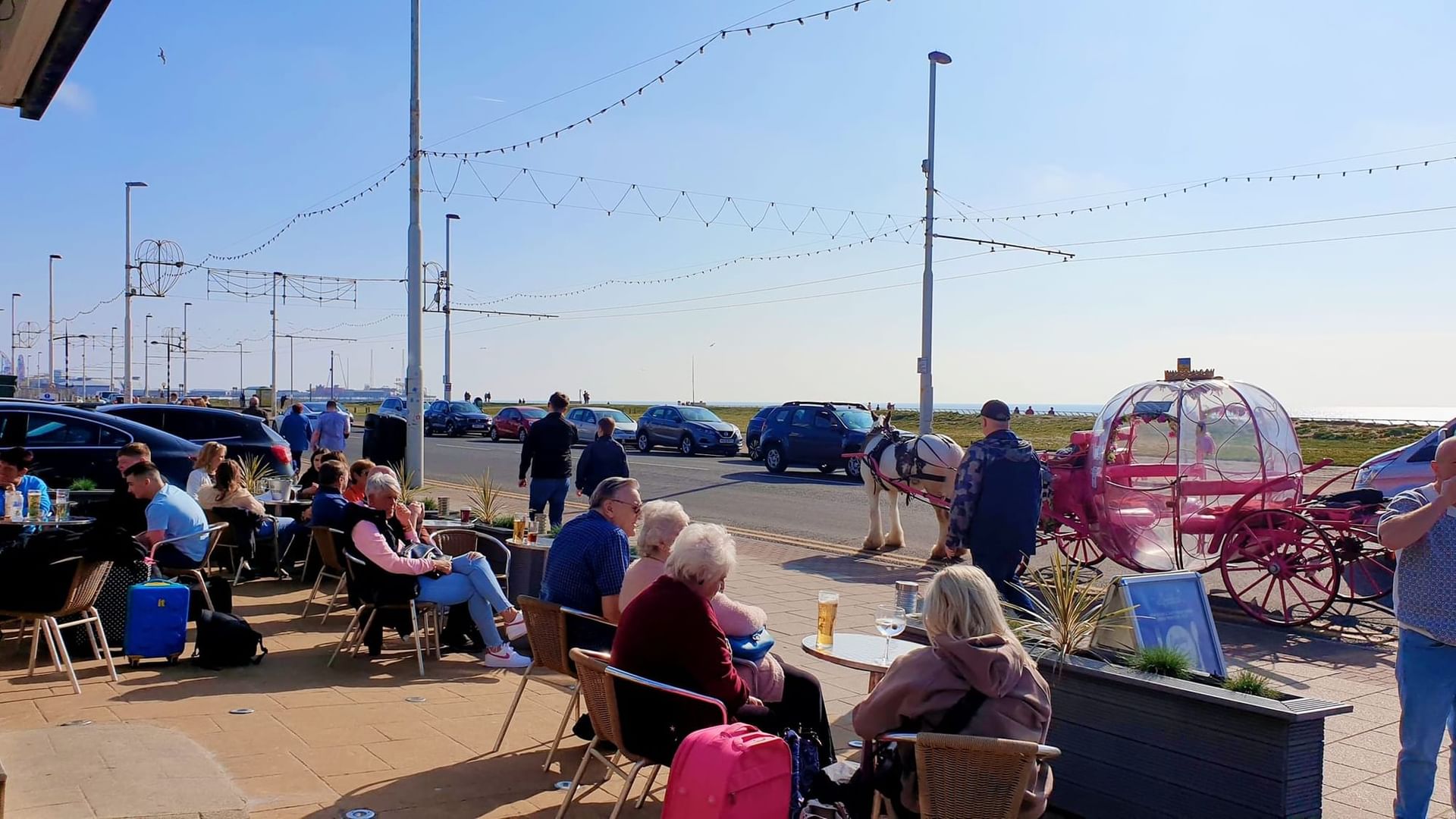 Restaurants in Blackpool | The Lyndene Hotel