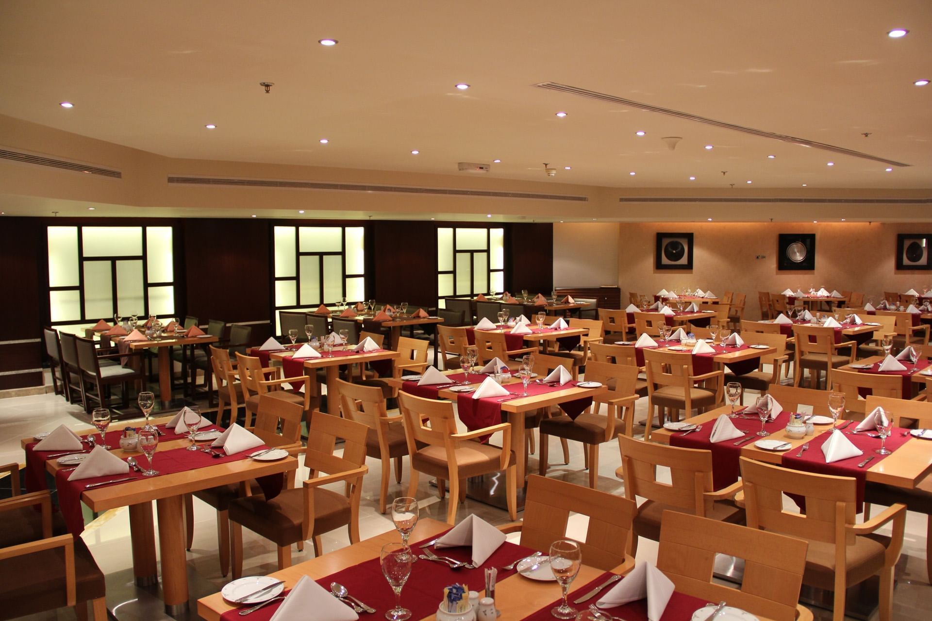 Dining | Makkah Hotel