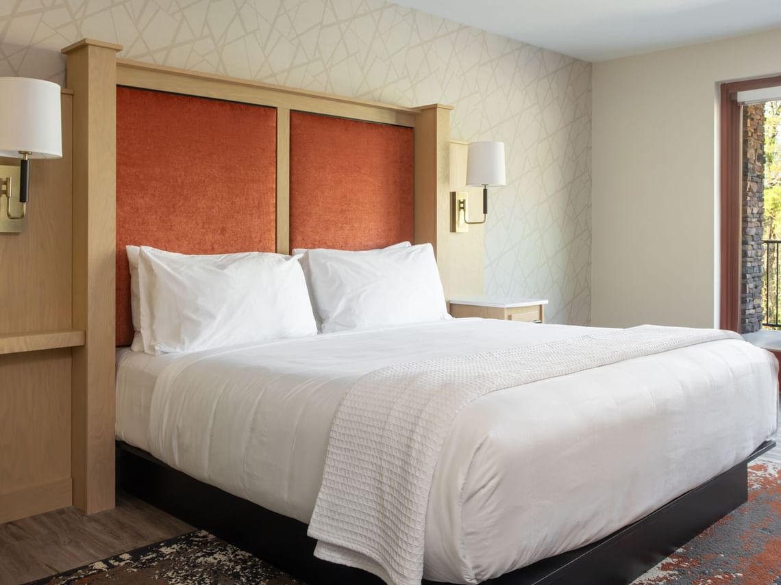 Premium King | Embers Hotel FULL SITE Accommodation