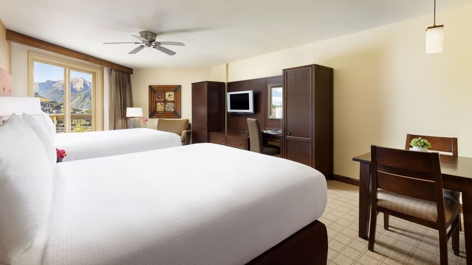 Valley View Double Queen | Elevation Resort & Spa Accommodation