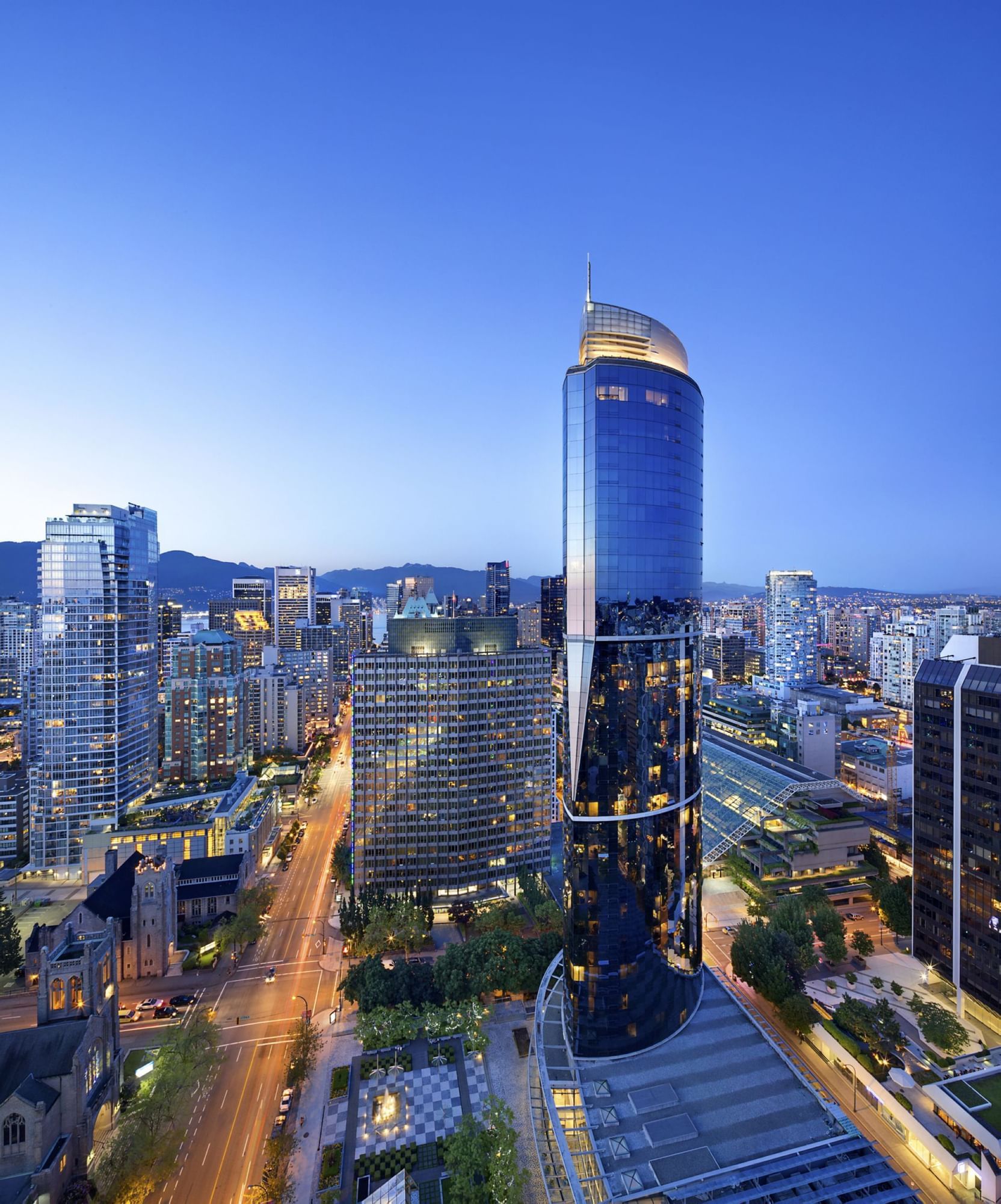 Downtown Vancouver Resort Hotel | Embarc® Vancouver