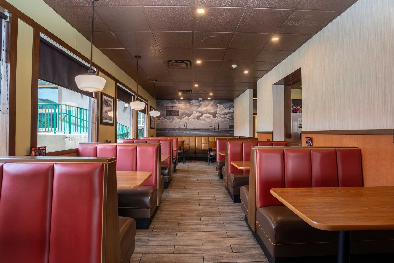 Denny's Vernon | Vernon BC Restaurants | Sandman Hotel Vernon