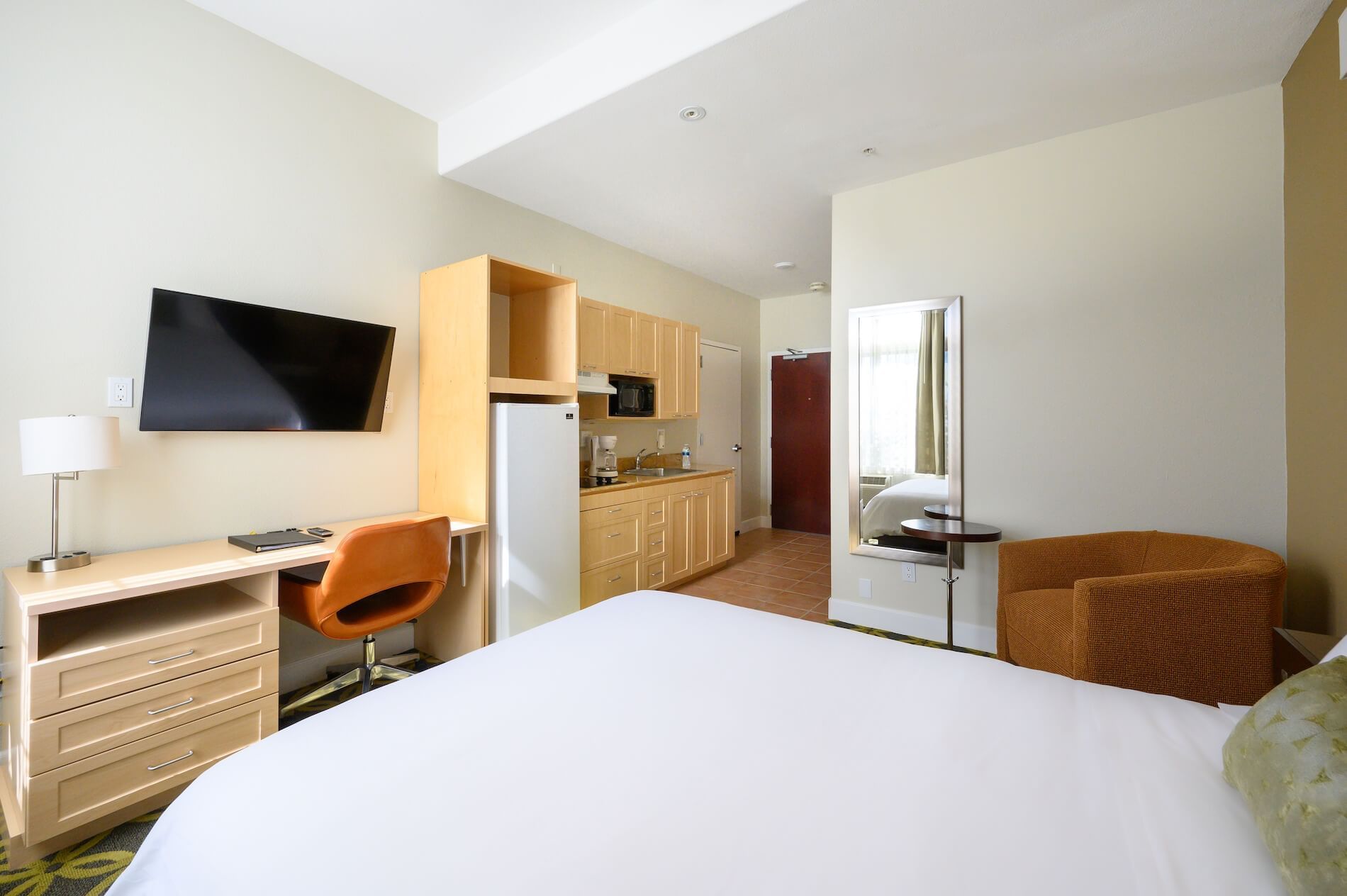Accommodation in San Jose | Studios Inn