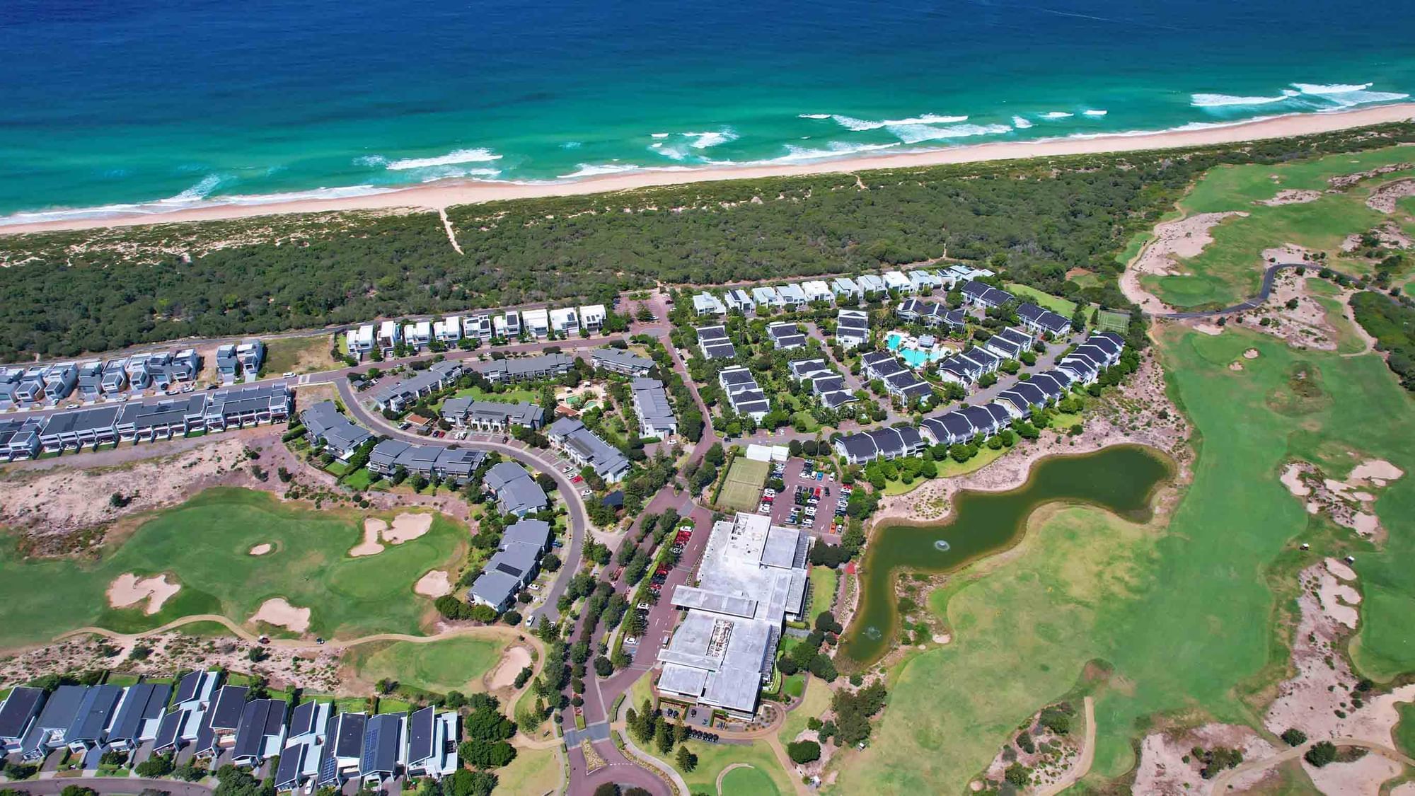 Pullman Magenta Shores Resort | Premium Resort Central Coast