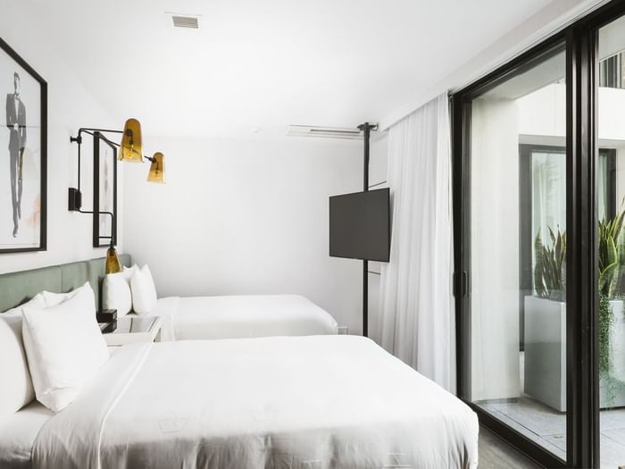 ELEMENT LOUNGE - The Godfrey Hotel • Hollywood