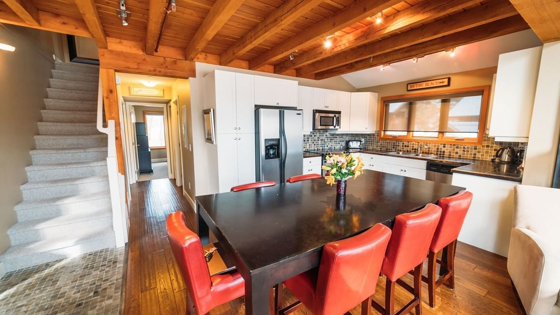 Two Bedroom Forest Cabin | Outback Lakeside Vacation Homes