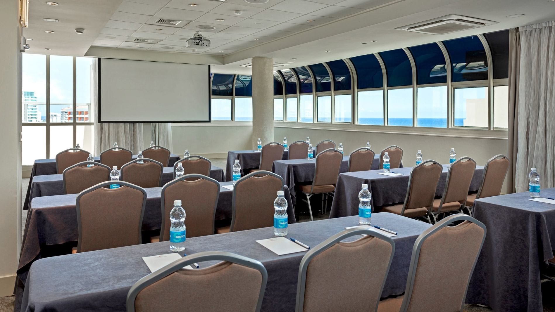 Condado Palm Inn - Modern Hotel in Condado, Puerto Rico