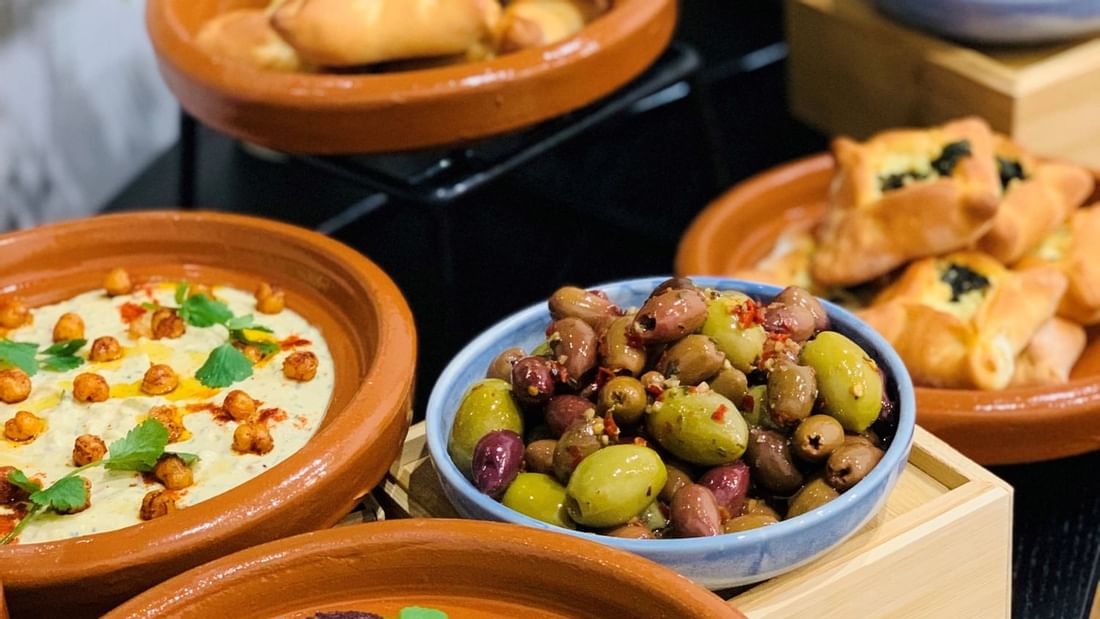 Meze Restaurant L MELBOURNE GLEN WAVERLEY Meze RESTAURANT