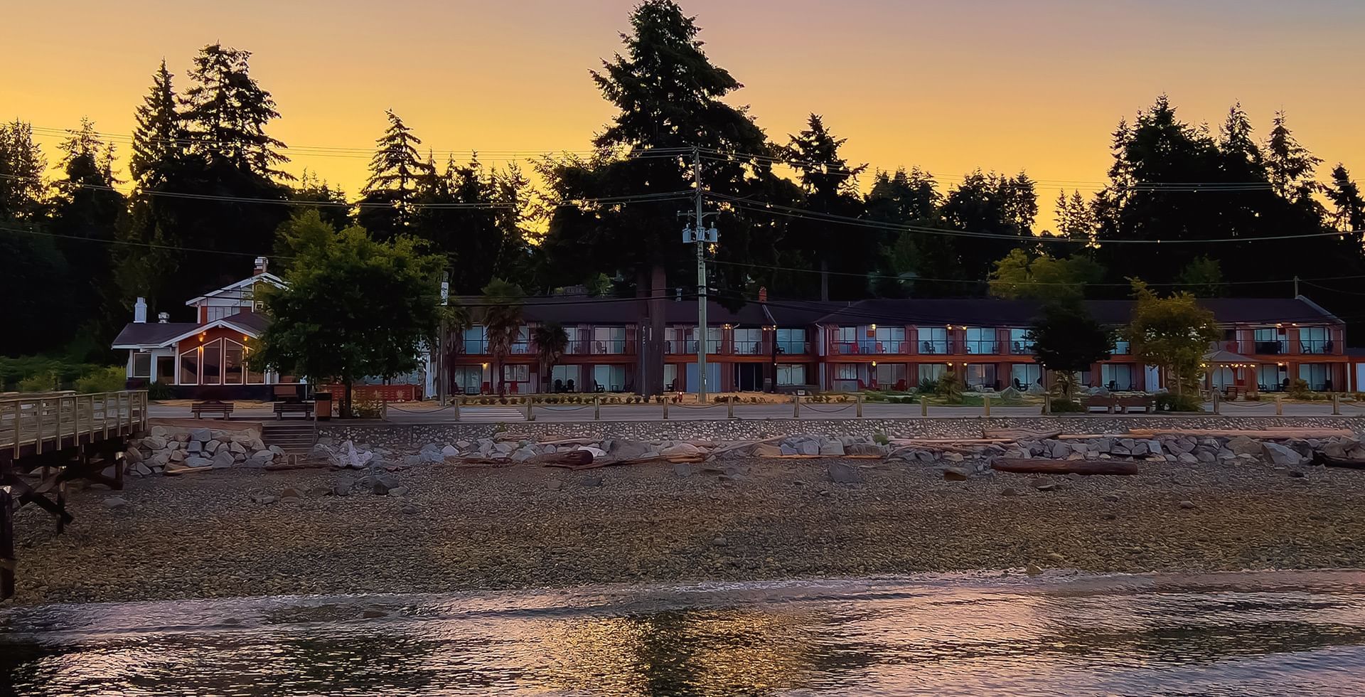 Davis Bay | The Oceanside, a Coast Hotel