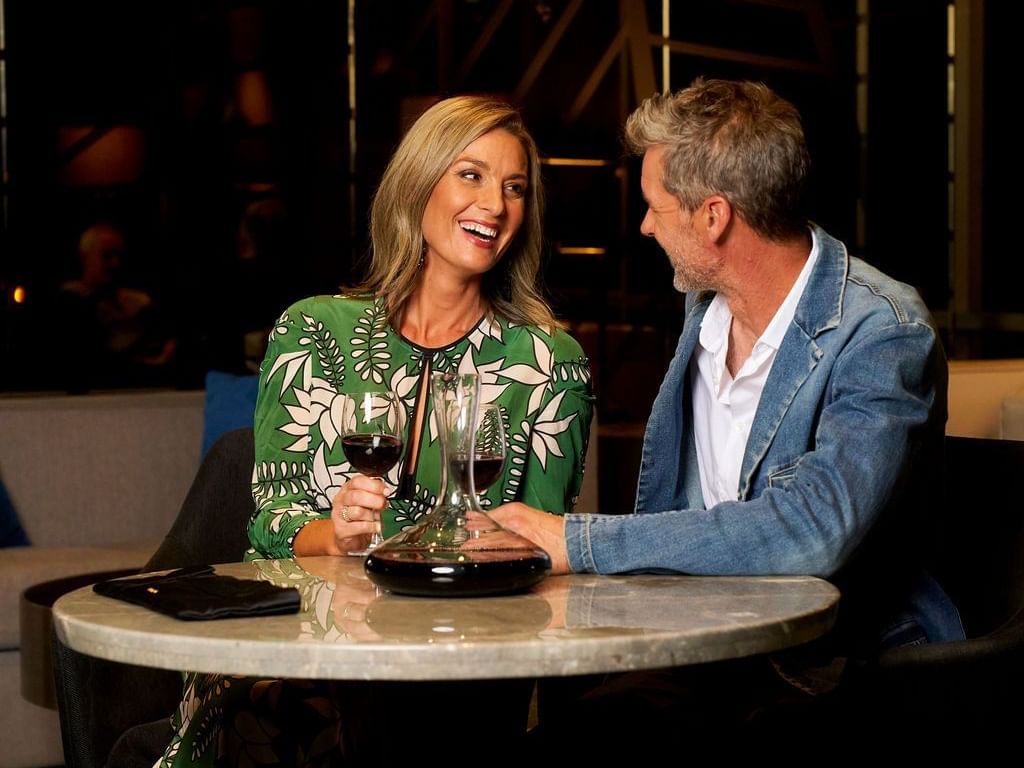 The Cliveden Bar & Dining | Pullman Melbourne Restaurant