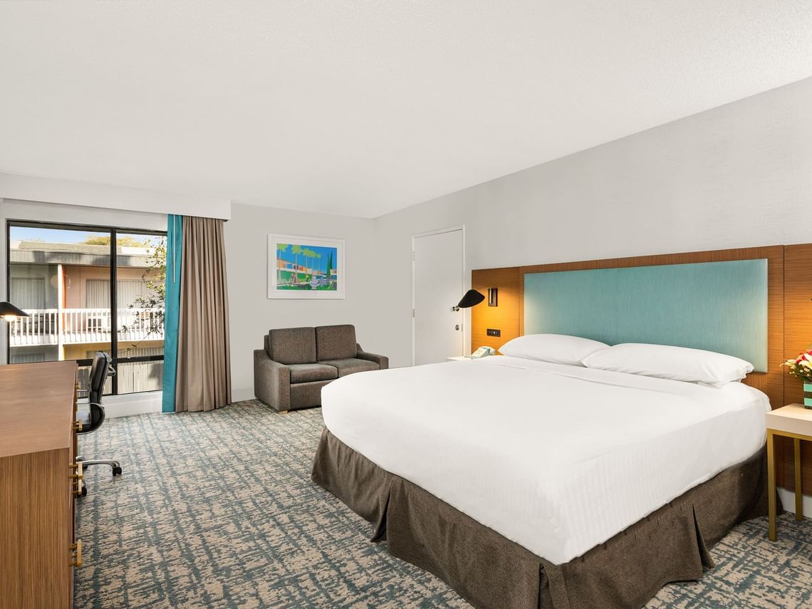 AAA/AARP Rate | Anaheim Hotel Deals | Anaheim, Ca