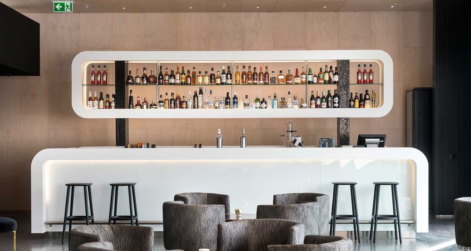 Aurora Rooftop Bar | Scenic Views at The Melbourne Hotel Perth