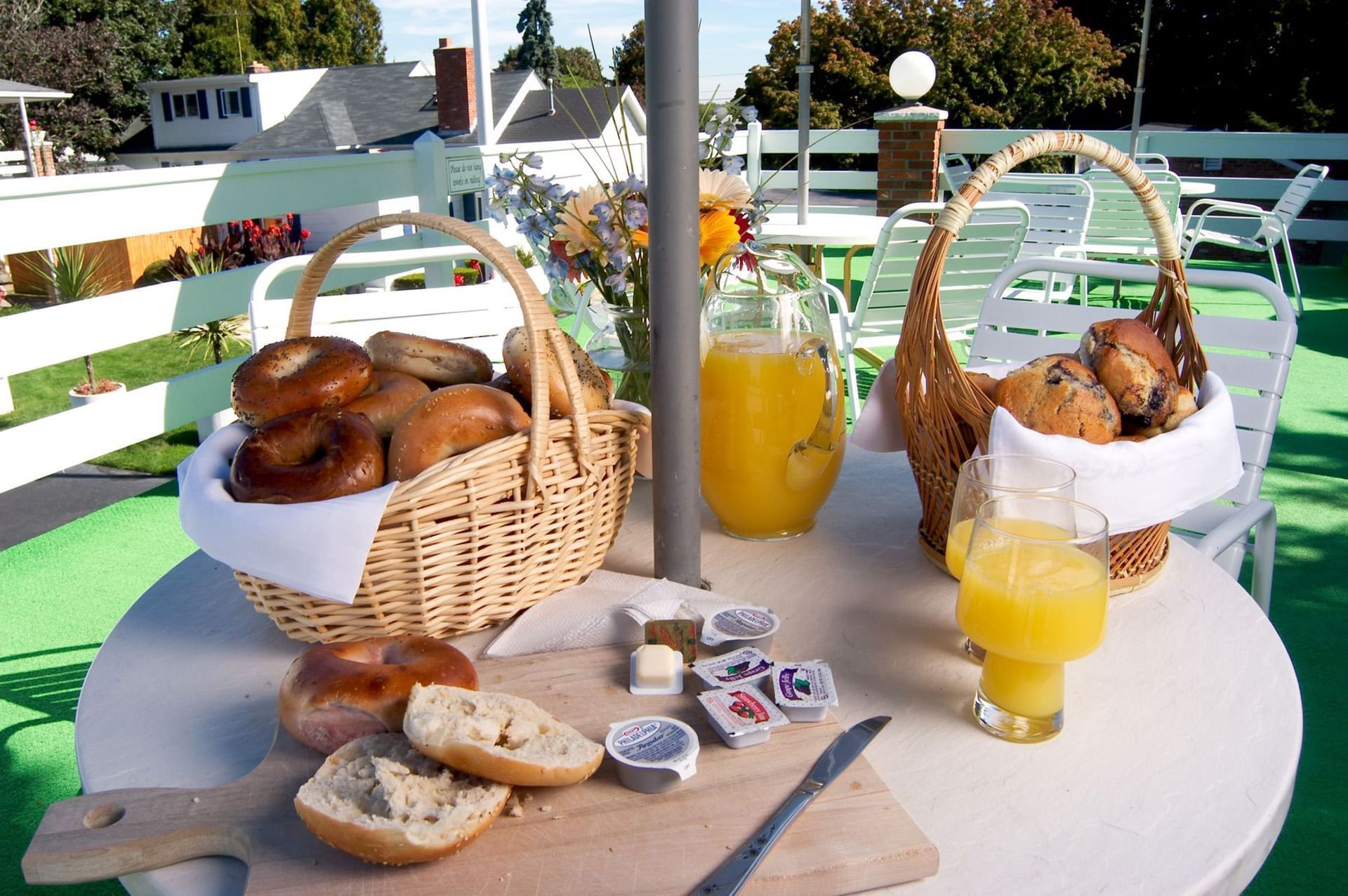 Continental Breakfast Picnic