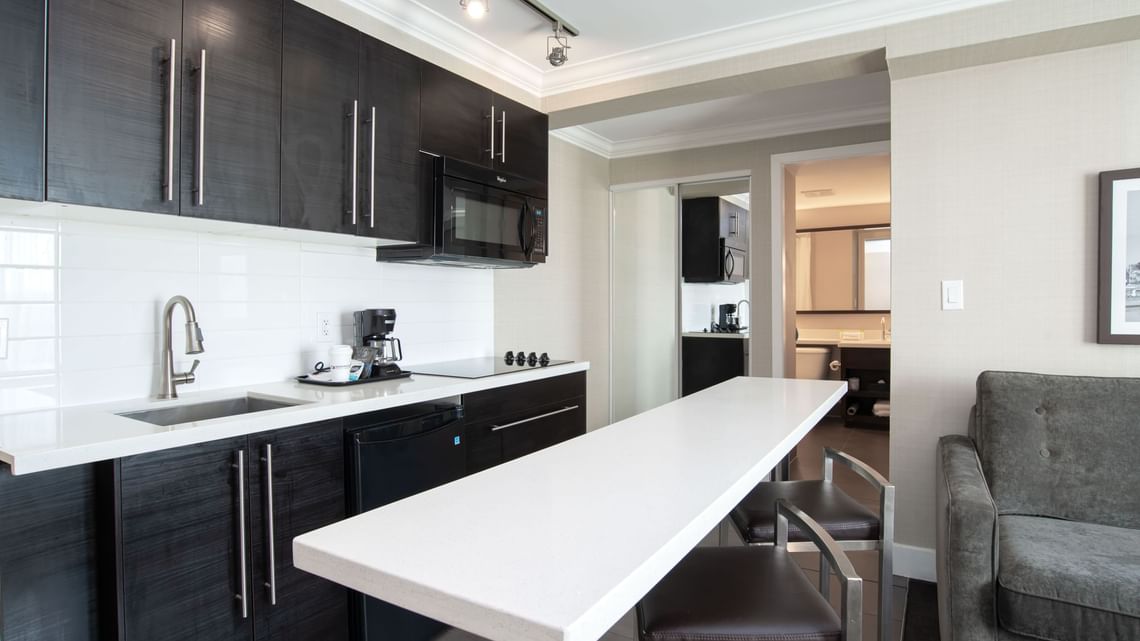 Standard Suite, 1 King Bed, Sofa Bed, Kitchenette | Accommodations at ...