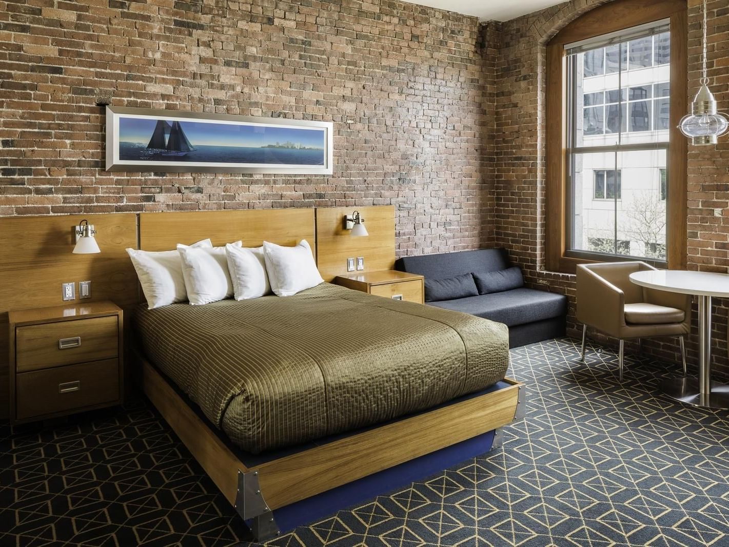 Harborside Inn - Book Hotel Near Faneuil Hall in Boston
