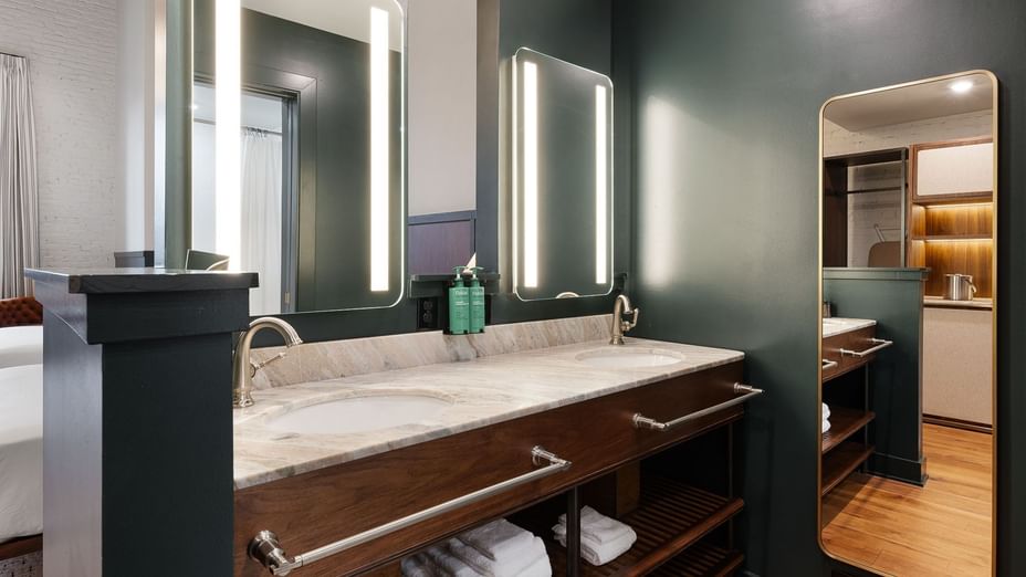 Two Queen Room | The Delegate Hotel