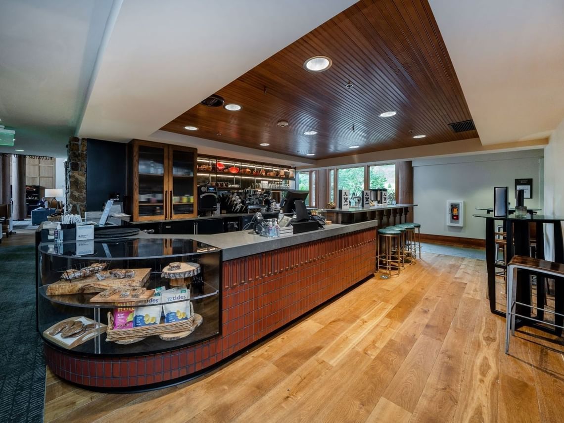 Savor Fresh Flavors at Alderbrook Resort Restaurant | WA