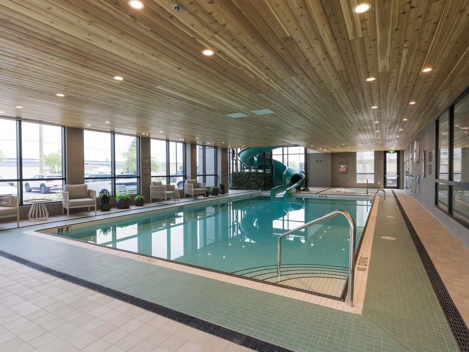 Winnipeg Hotel With Waterslide