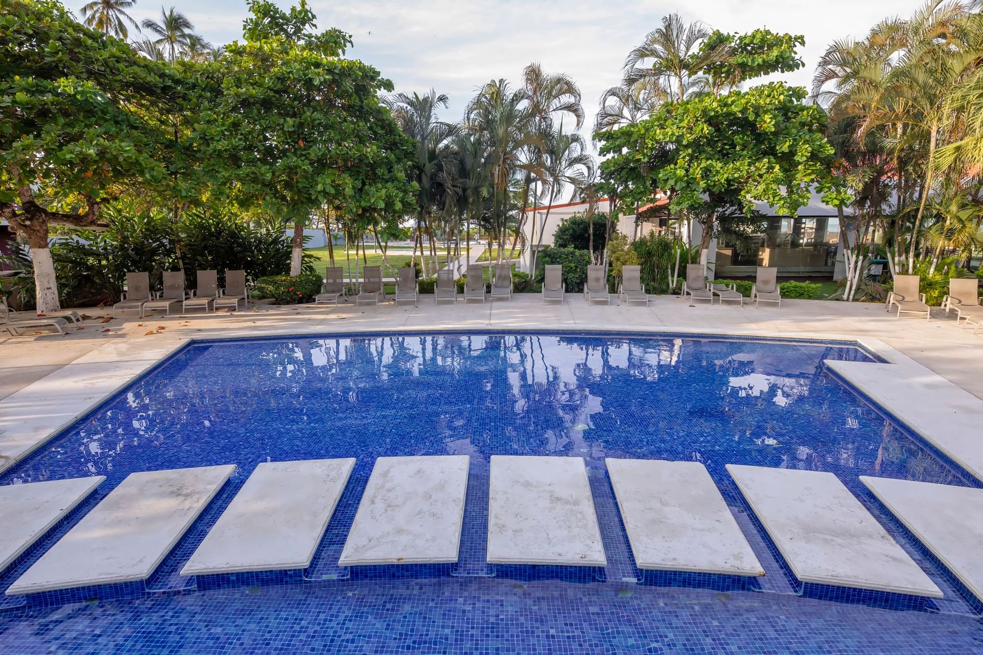 Best Western Jacó Beach Resort - Jacó Costa Rica Hotels