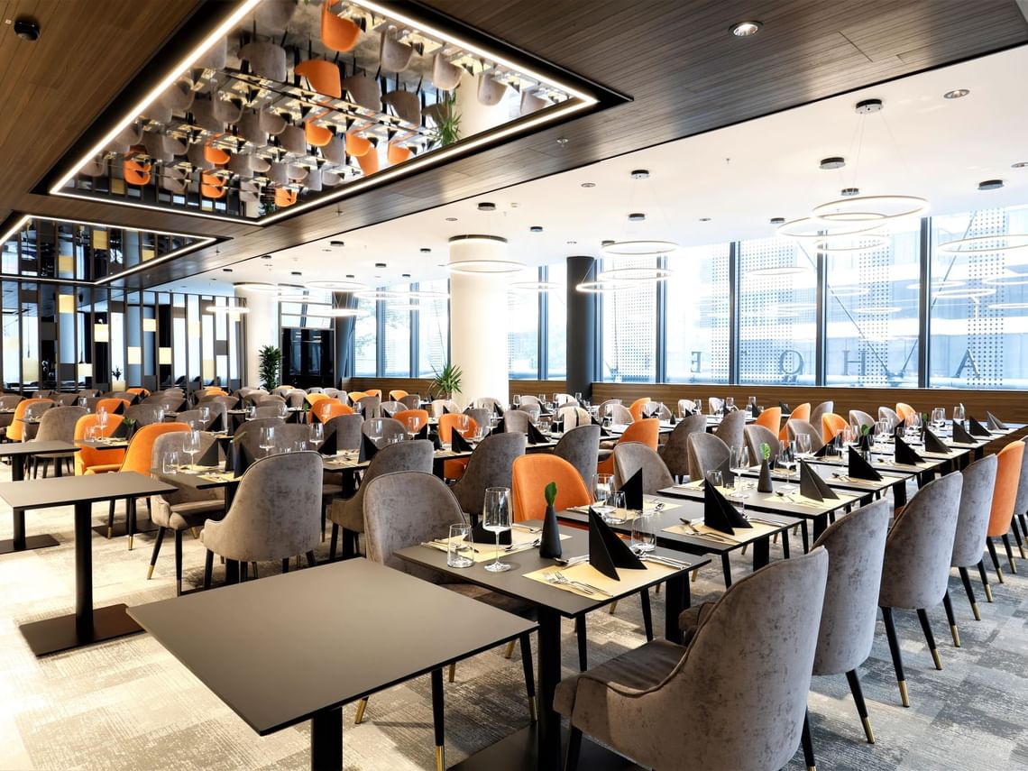 GRAND RESTAURANT | Grand Plaza Hotel