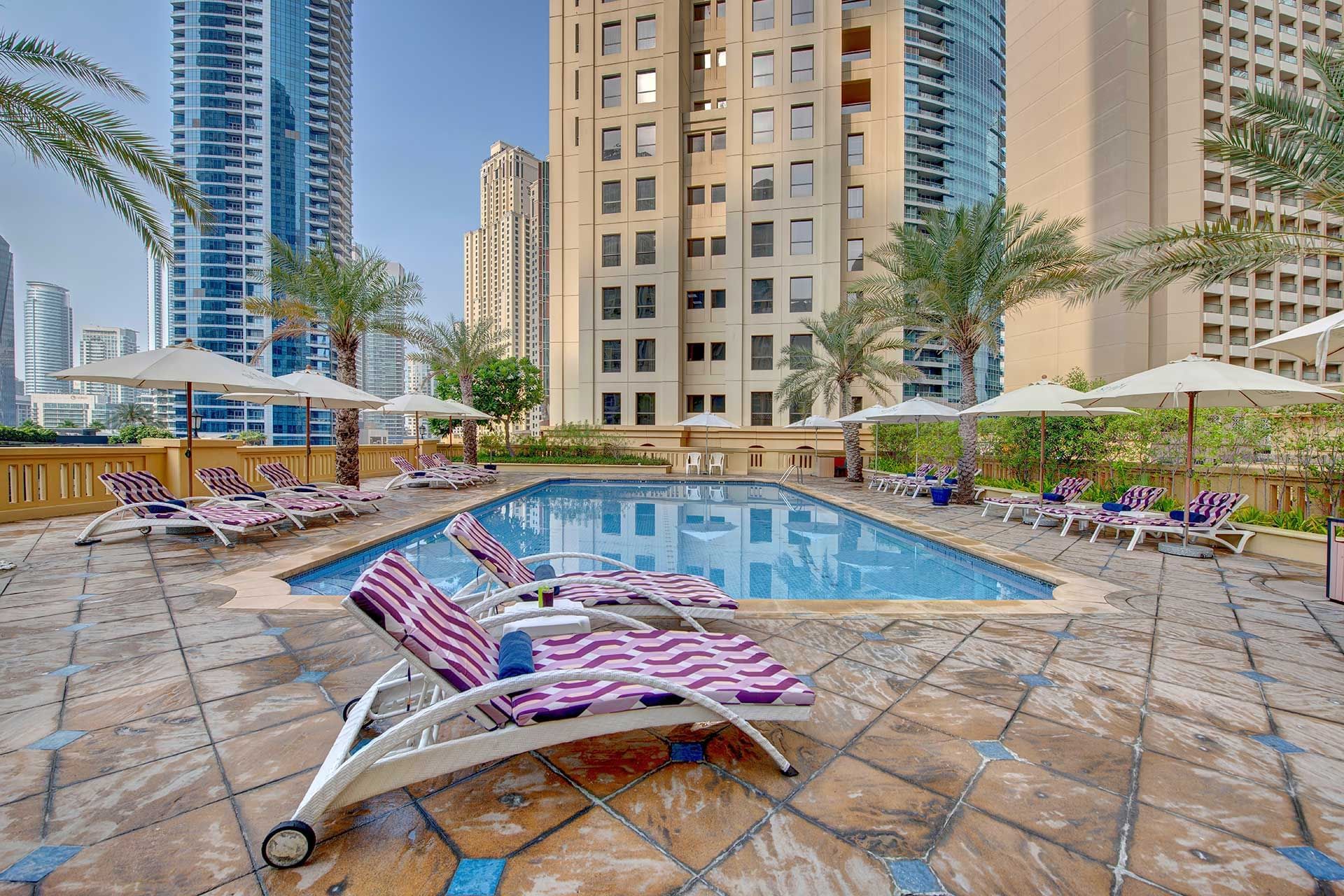 Dubai Hotel with Pool | Suha JBR Hotel Apartments